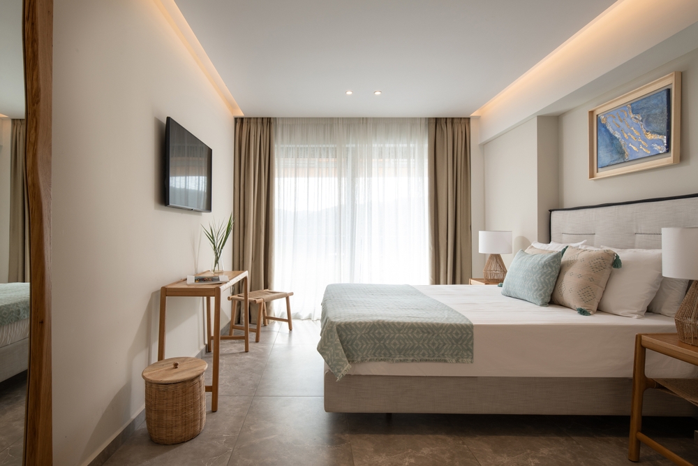 Guide to Selecting Safe Hotels When Travelling